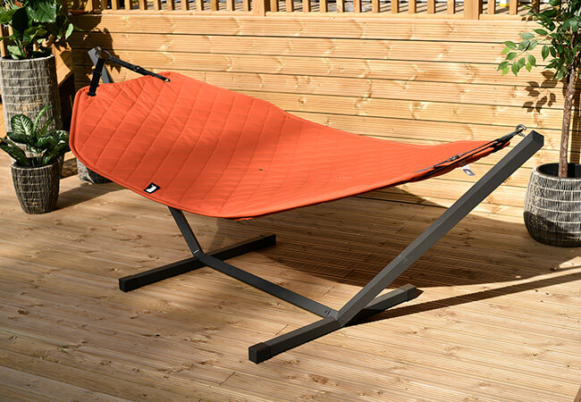 Extreme Lounging Outdoor B Hammock - Orange - £449.99 | Garden4Less UK Shop