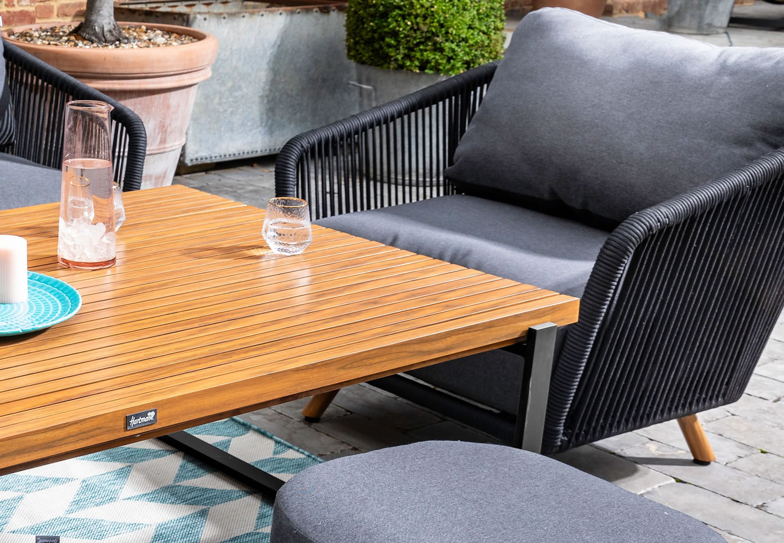 Hartman Eden 3 Seat Lounge Set - Carbon/Noir Rope/Acacia Wood - £2024.1 ...